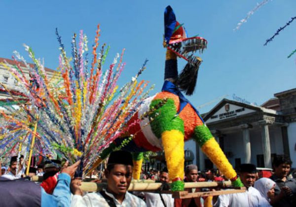 Dugderan Semarang, Karnaval Menyambut Bulan Ramadhan