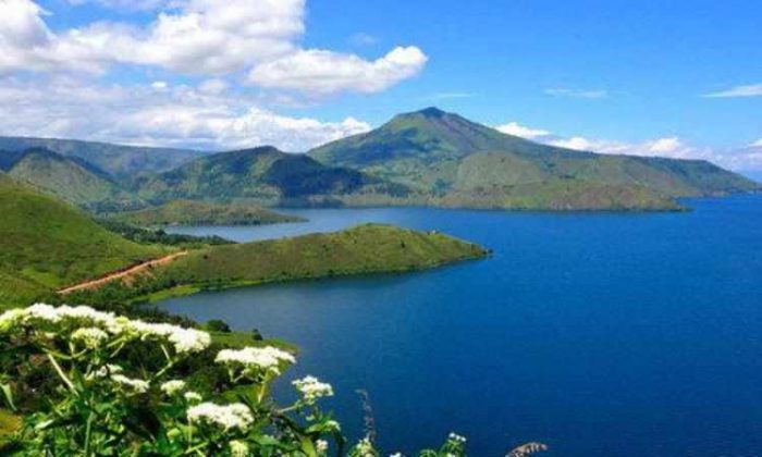 10 Destinasi Wisata Alam Andalan di Papua